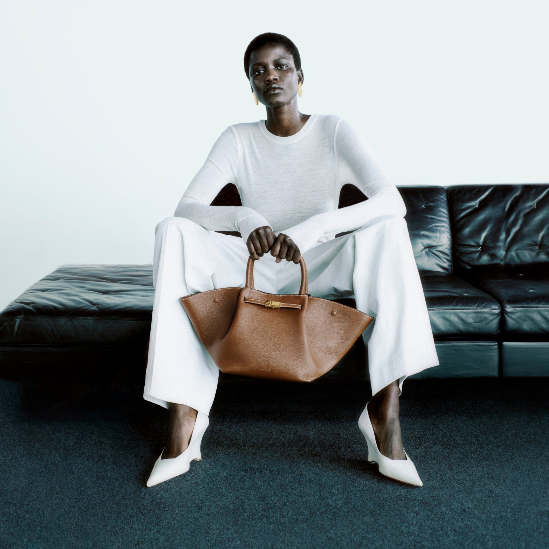 The Midi New York | Tan Small Grain Ecru Stitching | DeMellier