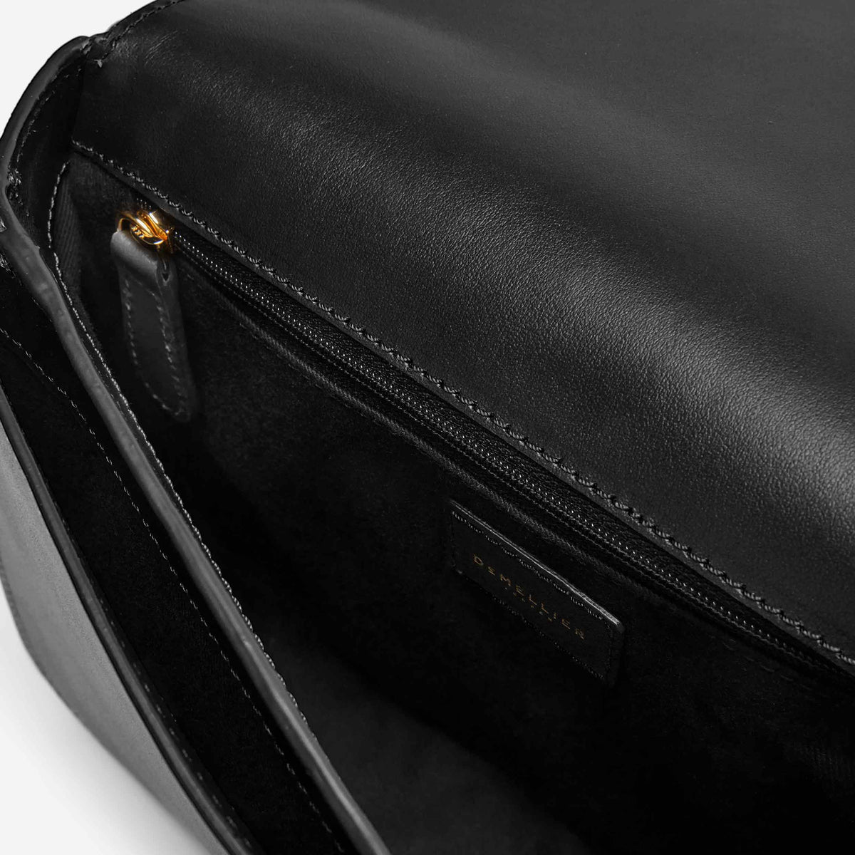 The Vancouver | Deep Toffee Smooth | DeMellier